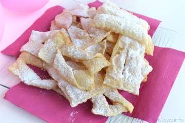 » Chiacchiere ripiene - Ricetta Chiacchiere ripiene di Misya