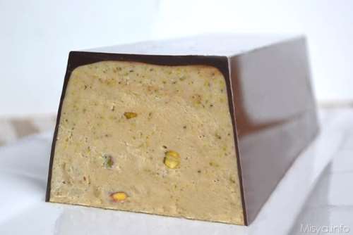 Torrone al cioccolato bianco - Ricetta di Misya