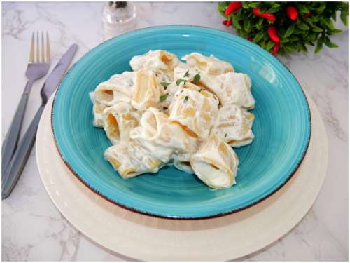 Pasta ricotta e noci - Ricetta di Misya