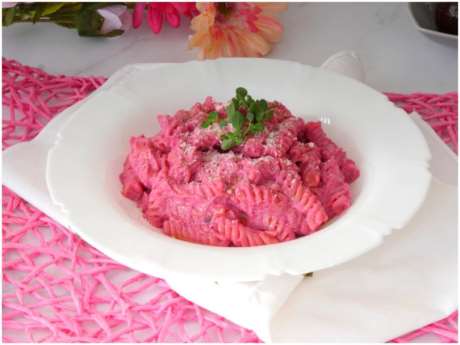 Pasta rosa - Ricetta di Misya